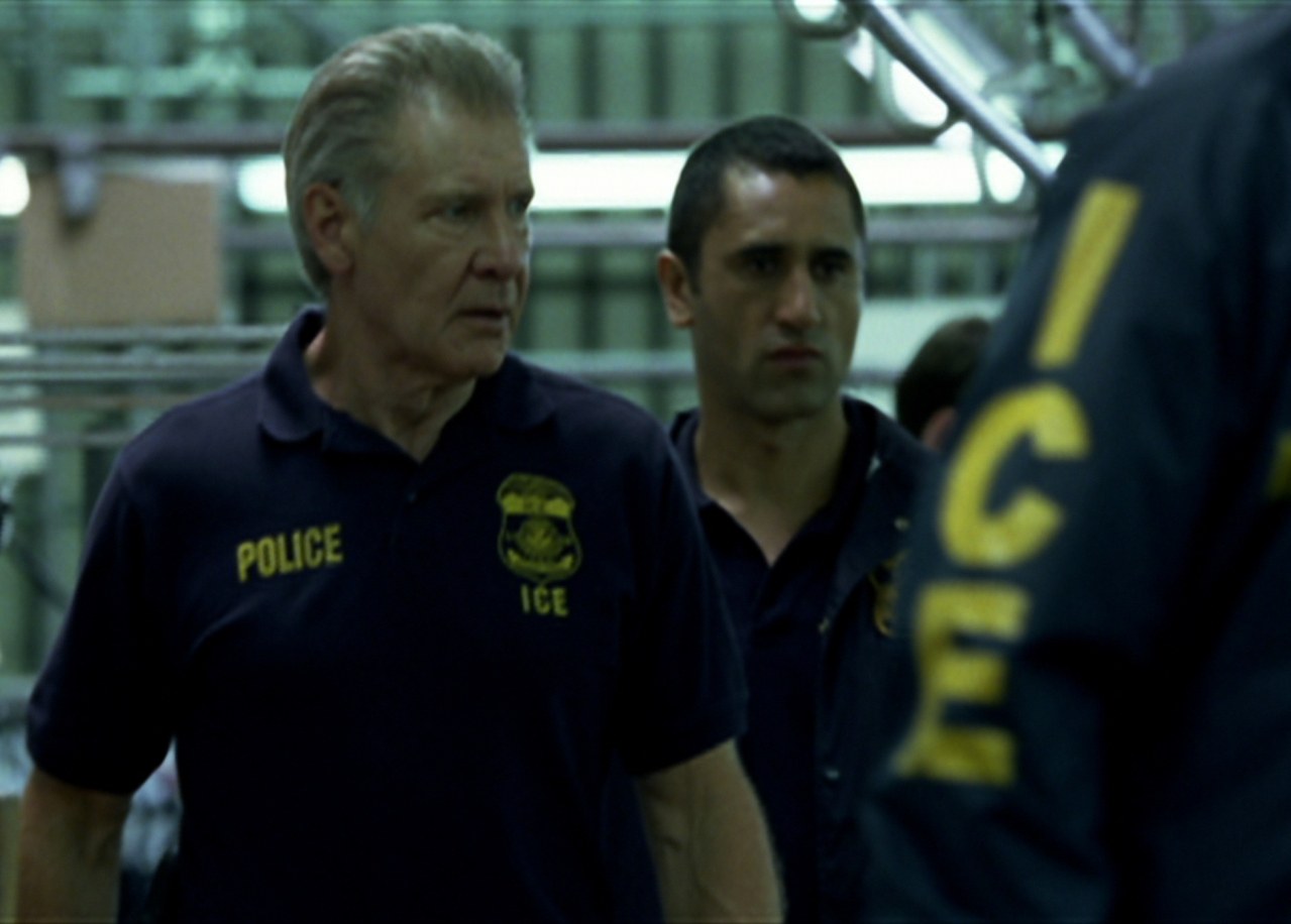 Crossing Over | Cinestar