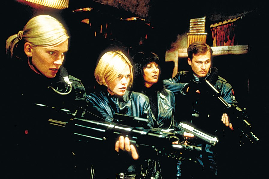 John Carpenter's Ghosts of Mars | Cinestar