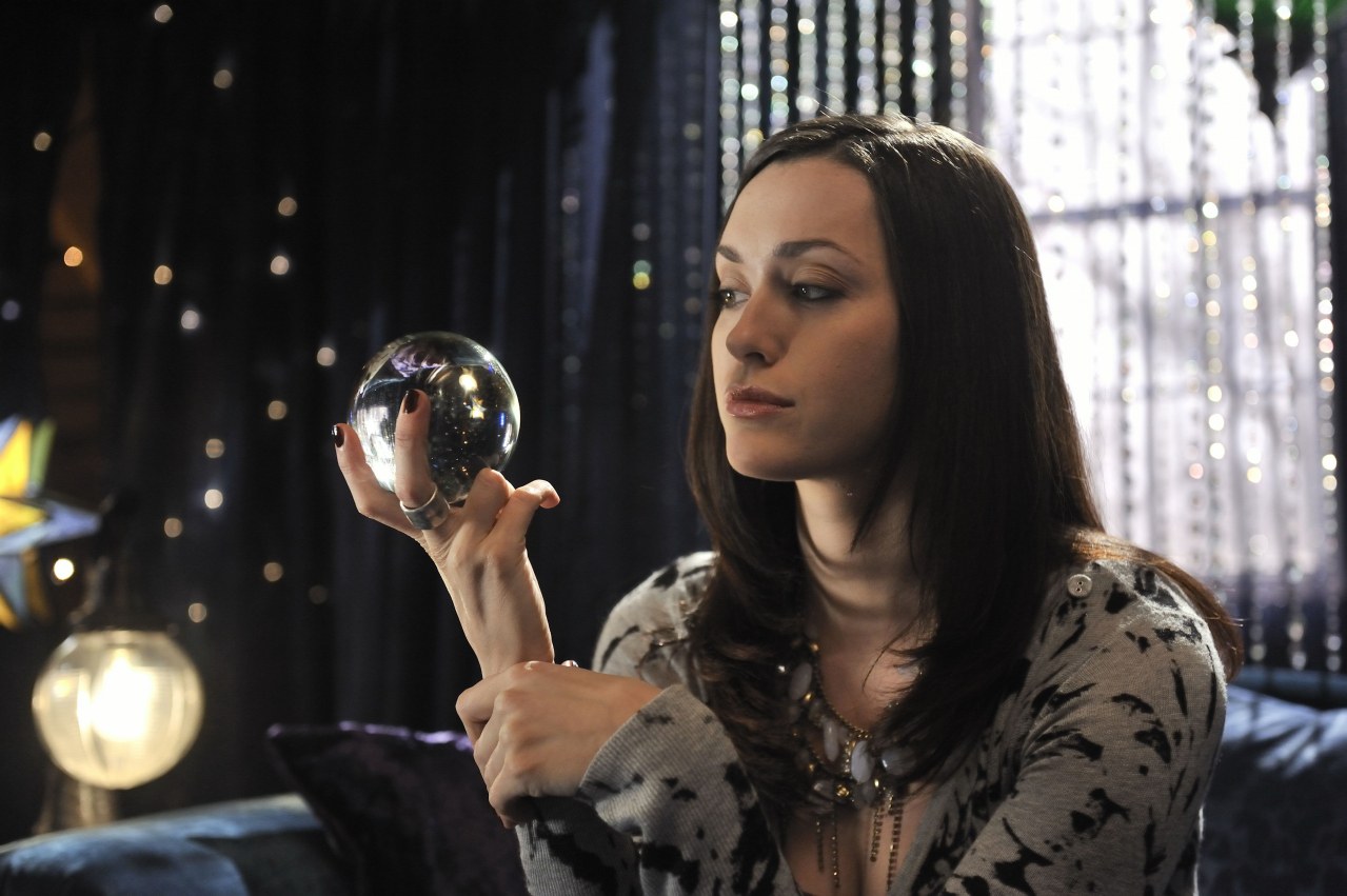 The Good Witch's Family | Cinestar